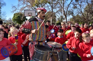 Keeping the Beat -= Fun Arts Creative Entertainment