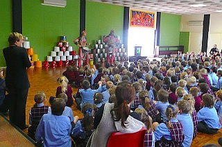 Keeping the Beat -= Fun Arts Creative Entertainment