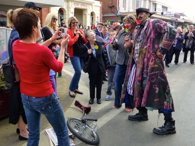Red Mo The Pirate - Fun Arts Creative Entertainment