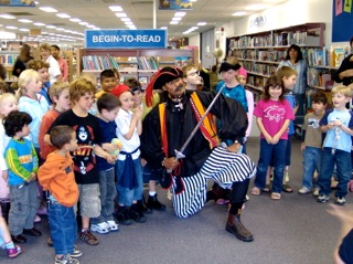 Red Mo The Pirate - Fun Arts Creative Entertainment